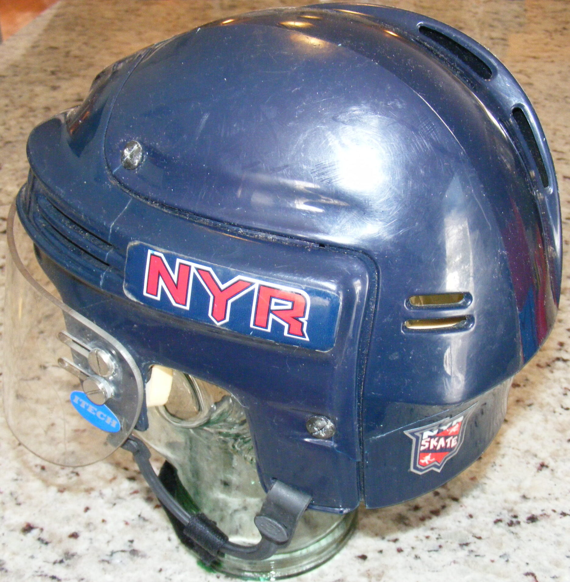 00 – 01 #27 Jan Hlavac | The Detroit Hockey Company